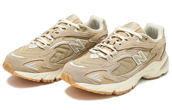 NEW BALANCE 725 Athletic Sneakers - Cream