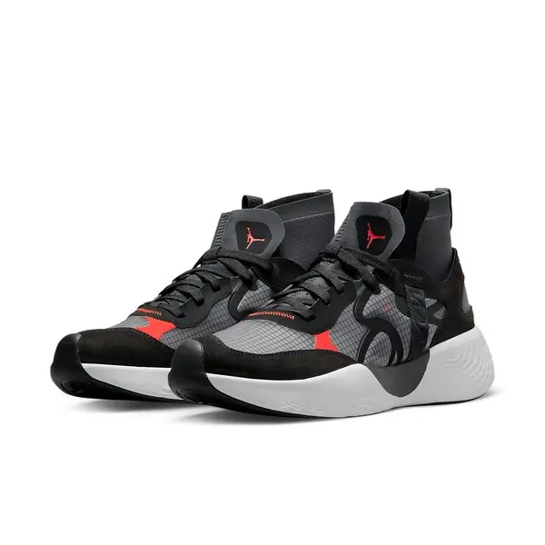 JORDAN Air Delta 3 Mid - Black