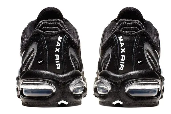 Nike Max Tailwind 4 Sneakers - Black
