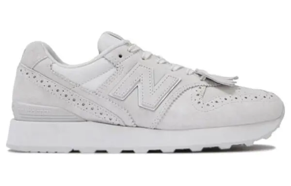 NEW BALANCE 996 V2 Sneakers - White/gold