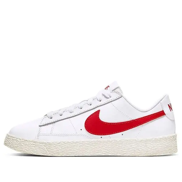 Nike Blazer Low Sneakers