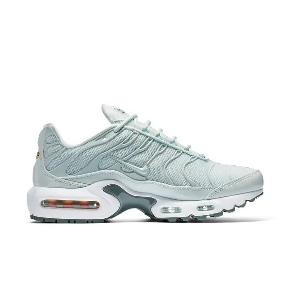Nike Max Plus Se Athletic Sneakers