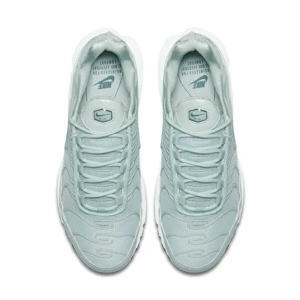Nike Max Plus Se Athletic Sneakers