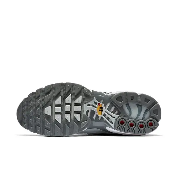 Nike Max Plus Se Athletic Sneakers