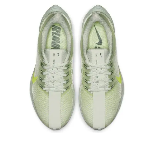Nike Zoom Pegasus 35 Turbo Athletic Sneakers