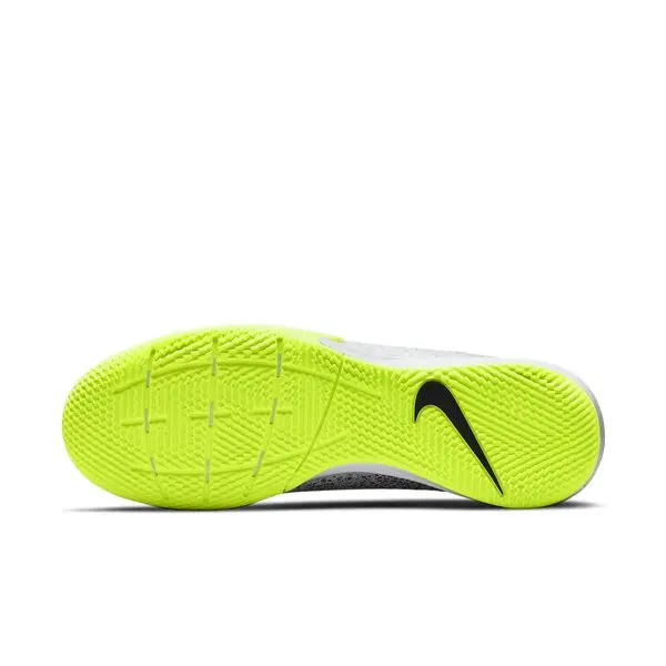Nike Mercurial Vapor 14 Academy Ic Athletic Shoes
