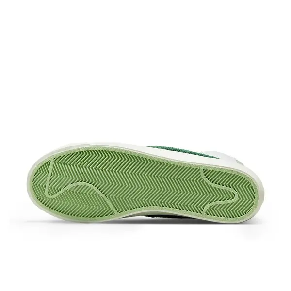 Nike Blazer Mid '77 Chenille Swoosh Sneakers - Summit White/light Silver/honeydew