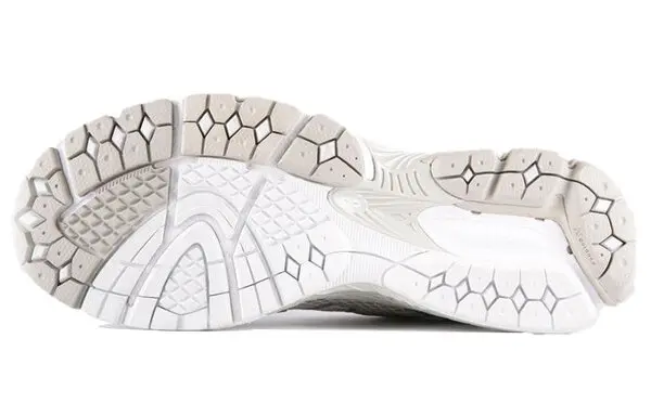 NEW BALANCE Dime X 860v2 "silver" Athletic Sneakers - Silver/white