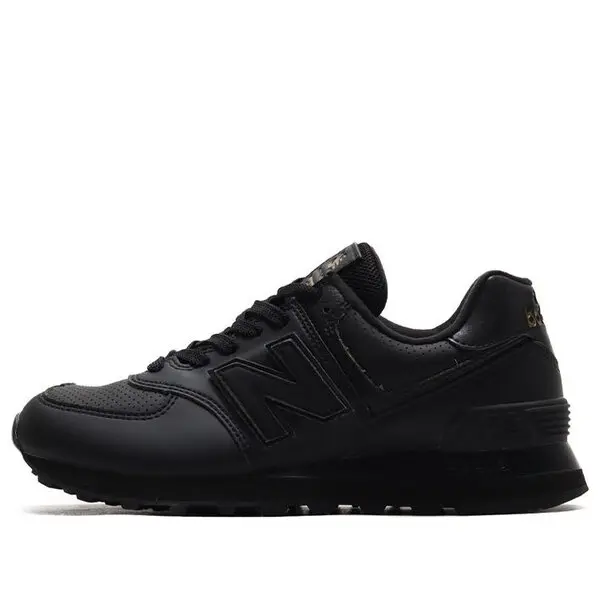 NEW BALANCE 574 Sneakers - Black