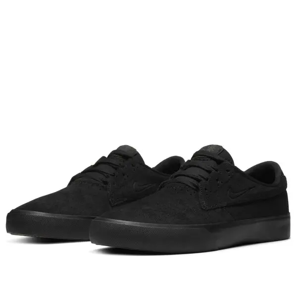Nike Shane "triple " Sneakers - Black