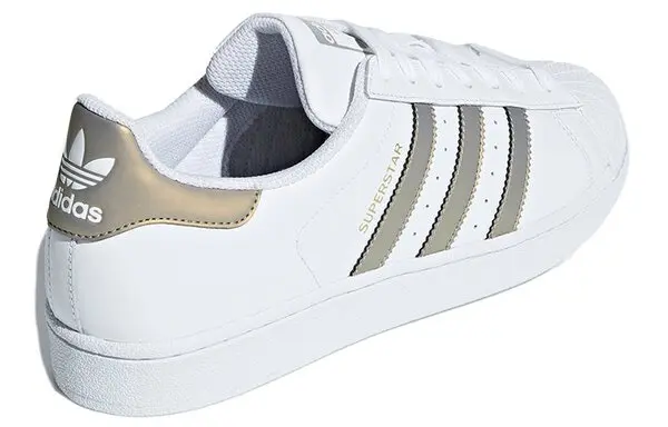Adidas Superstar Low Top Sneakers - White