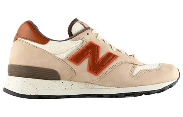 NEW BALANCE 1300 Classic Sneakers - Red