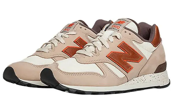 NEW BALANCE 1300 Classic Sneakers - Red