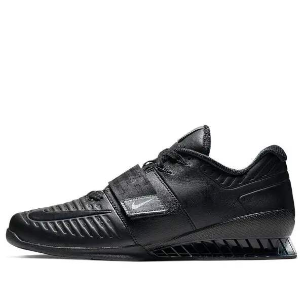 Nike Romaleos 3 Xd Athletic Training Shoes - Black