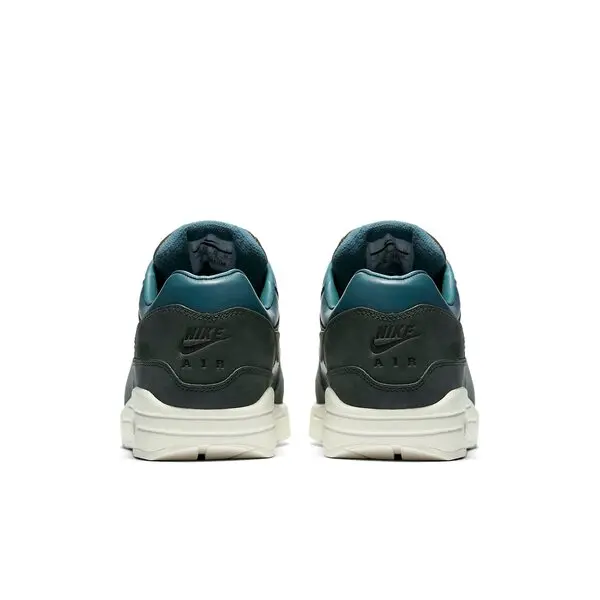 Nike Nikelab Air Max 1 Pinnacle Sneakers