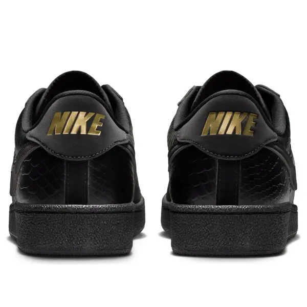 Nike Classic Sneakers - Black