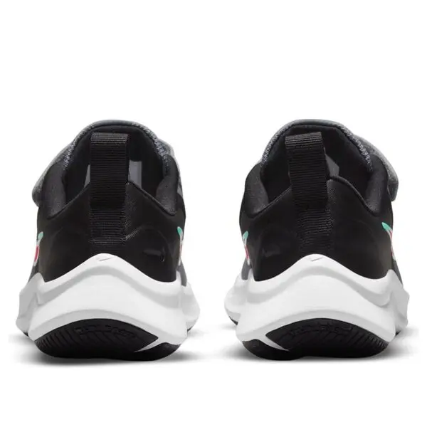 Nike Star Runner 3 Sneakers