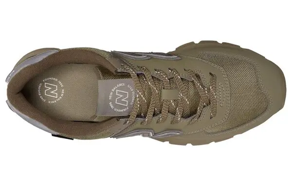 NEW BALANCE 574 "olive" Sneakers - Green