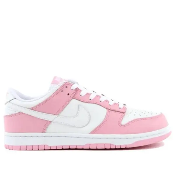 Nike Dunk Low Lace Up Sneakers - Pink