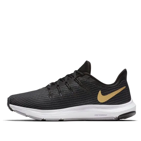 Nike Quest Low Top Sneakers - Black