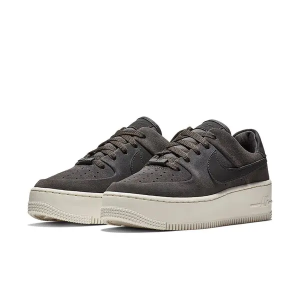 Nike Force 1 Sage Low Sneakers