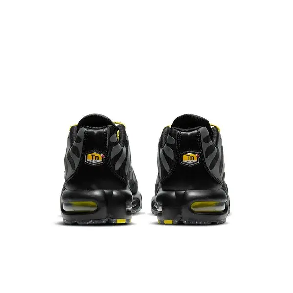 Nike Max Plus Sneakers - Black/yellow