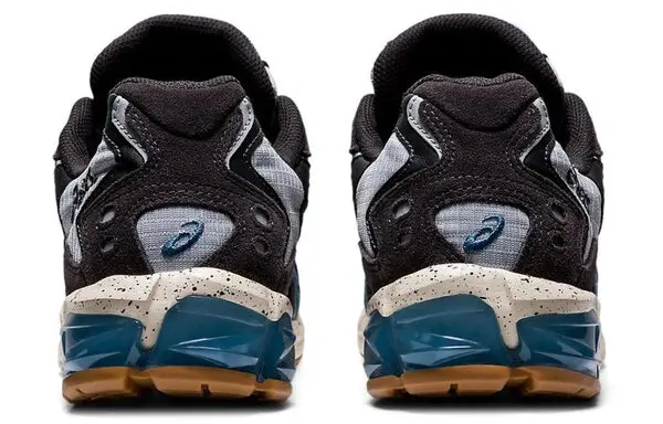 Asics Gel-kayano 5 Kzn "mid Grey Gum" Sneakers - Grey/black
