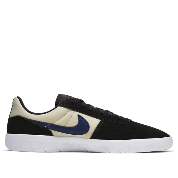 Nike Team Classic Sb Sneakers - Black