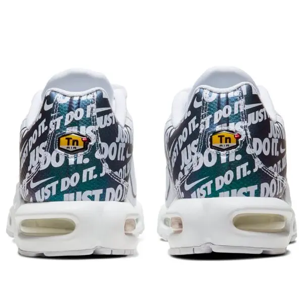 Nike Max Plus Tn Se "just Do It" Sneakers - White