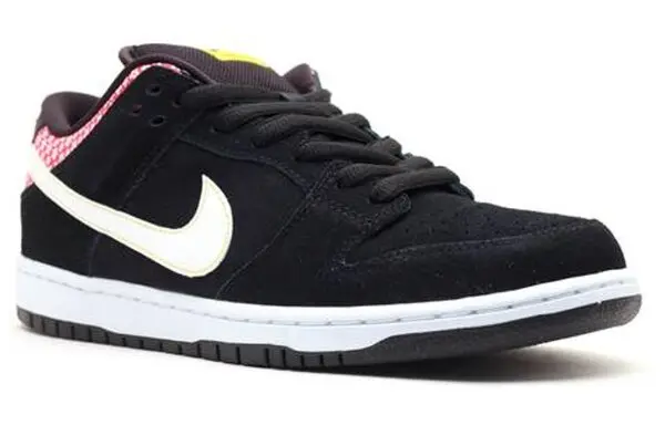 Nike Dunk Low Premium "firecracker