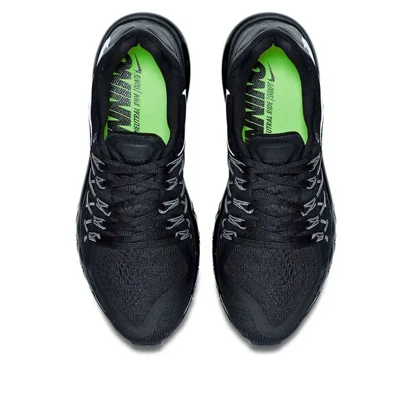 Nike Max 2015 Athletic Sneakers - Black/white