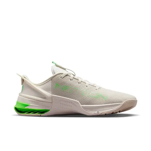 Nike Metcon 8 Flyease Sneakers - Phantom/light Orewood Brown/green Strike