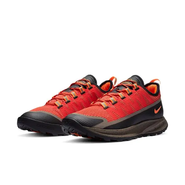 Nike Air Nasu Trail Running Shoes