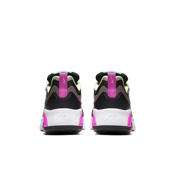 Nike Max 200 Sneakers - Black