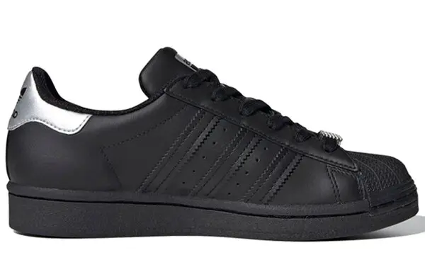 Adidas Superstar J Sneakers - Black/silver