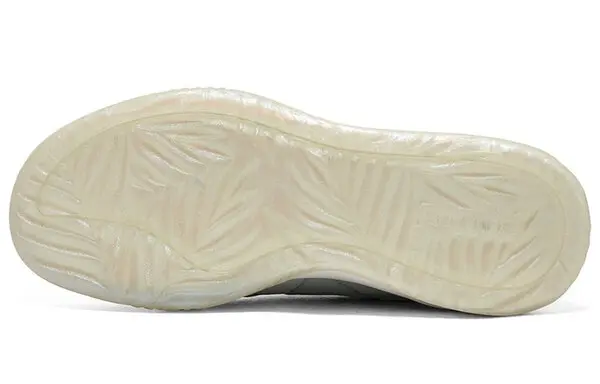 Sketchers Denali Subtle Spark Sneakers