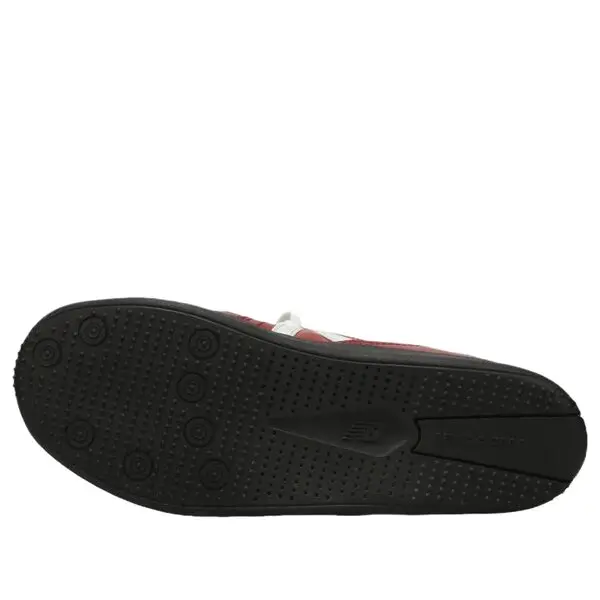 NEW BALANCE Flat Breeze Athletic Sneakers - Red/black/white