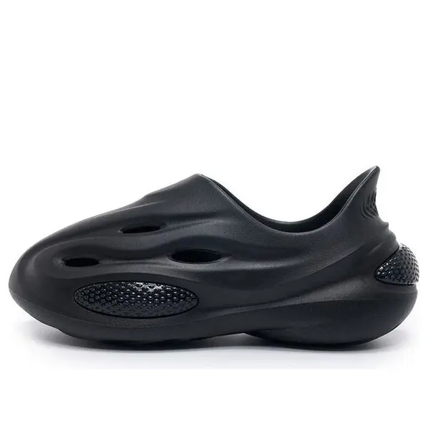 RIGORER Footwear