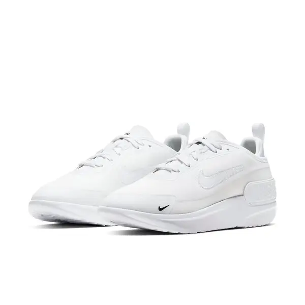 Nike Amixa Lace-up Sneakers