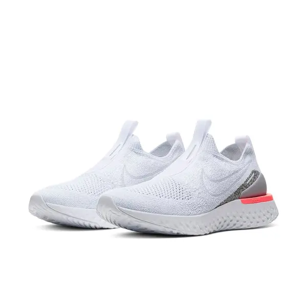 Nike Epic Phantom React Flyknit Aw Sneakers - White