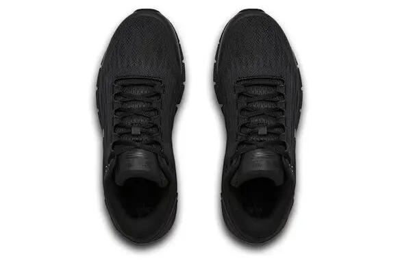 Under Armour Charged Rogue 4e Wide "triple " Sneakers