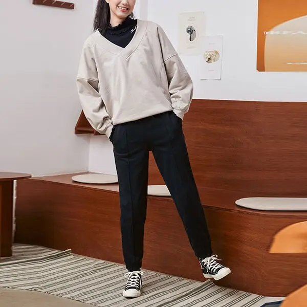 CONVERSE Loose Knit V-neck Sweatshirt