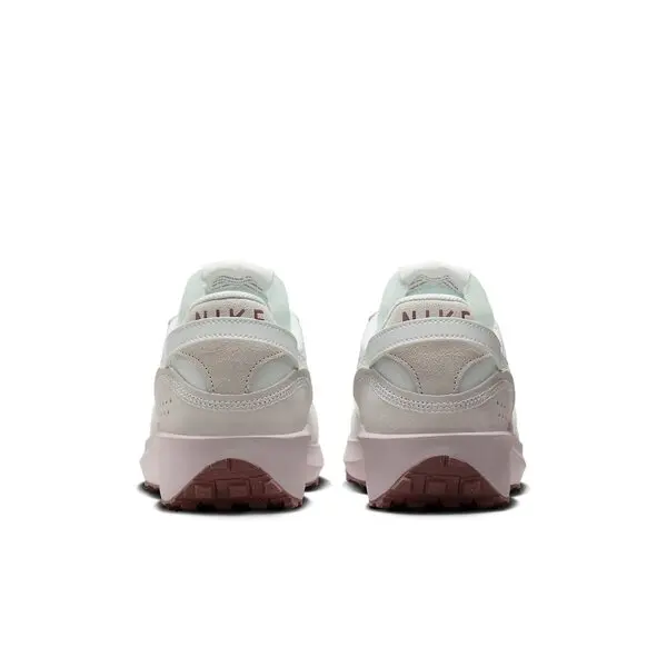 Nike Waffle Debut Sneakers - White/beige/pink