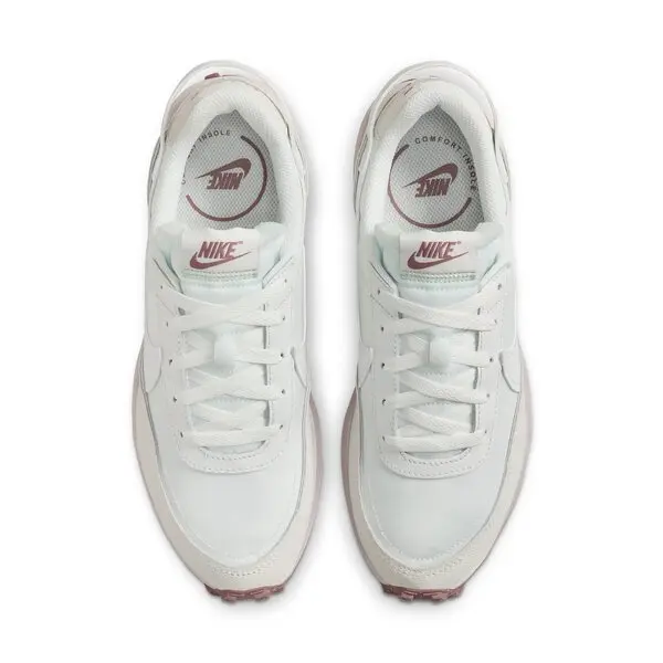 Nike Waffle Debut Sneakers - White/beige/pink