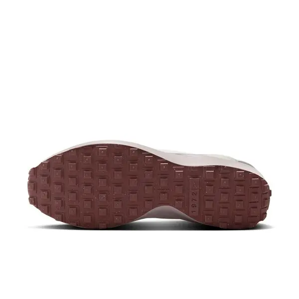 Nike Waffle Debut Sneakers - White/beige/pink