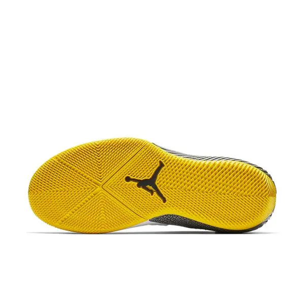 JORDAN Why Not Zer0.1 'chaos' Sneakers - White