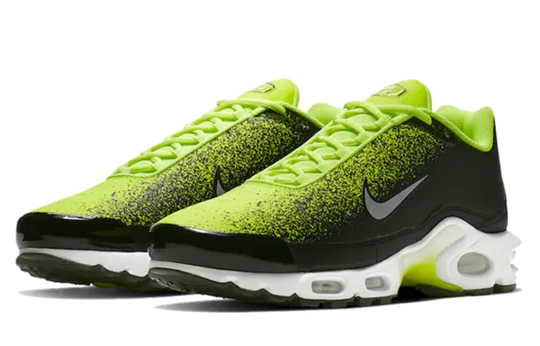 Nike Max Plus Tn Se "volt Spray Paint - Black/yellow