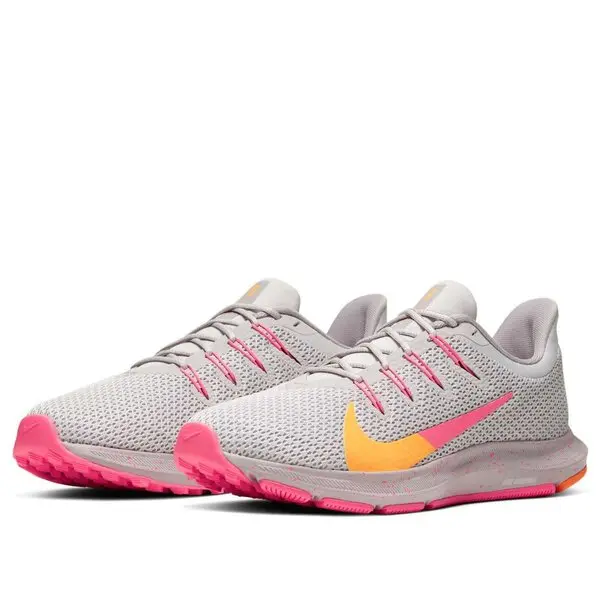 Nike Quest 2 Athletic Sneakers