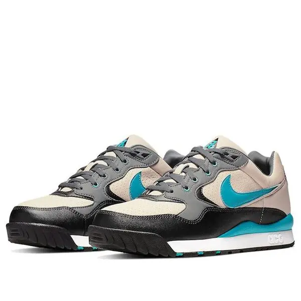 Nike Wildwood Sneakers - Gray/blue/pink