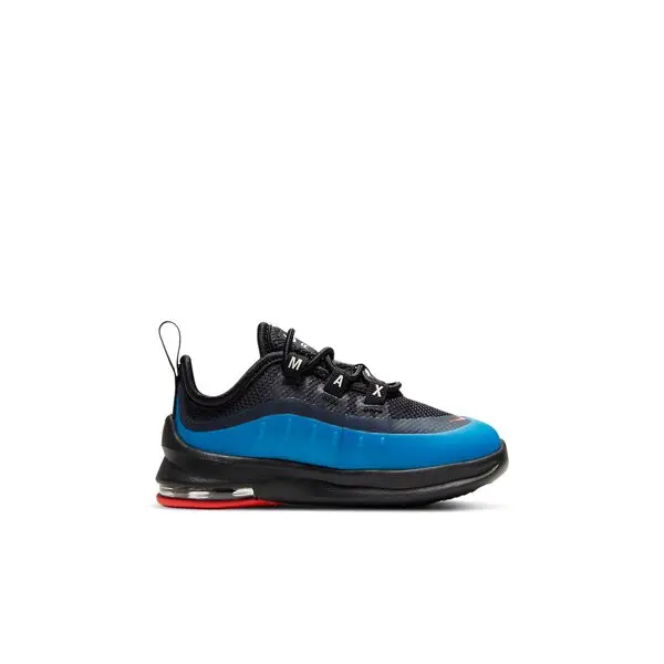 Nike Max Axis Sneakers